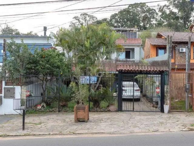 Casa / Sobrado para Venda em Porto Alegre/RS Ipanema 3 Quartos