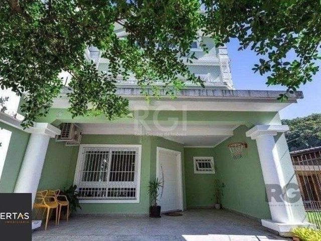 Casa / Sobrado para Venda em Porto Alegre/RS Ipanema 3 Quartos