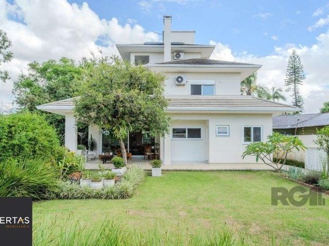 Casa / Sobrado para Venda em Porto Alegre/RS Ipanema 3 Quartos