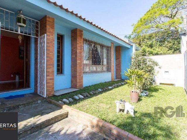 Casa / Sobrado para Venda em Porto Alegre/RS Ipanema 3 Quartos