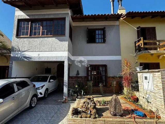 Casa / Sobrado para Venda em Porto Alegre/RS Ipanema 3 Quartos