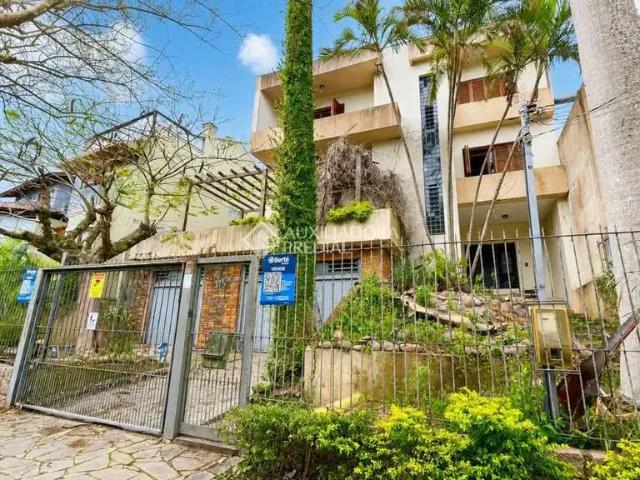 Casa / Sobrado para Venda em Porto Alegre/RS Ipanema 3 Quartos