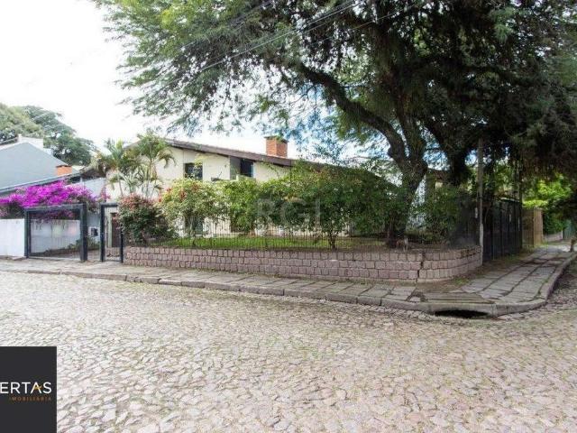 Casa / Sobrado para Venda em Porto Alegre/RS Ipanema 3 Quartos