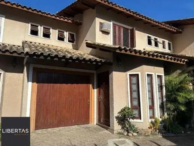 Casa / Sobrado para Venda em Porto Alegre/RS Ipanema 3 Quartos