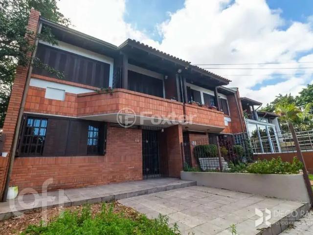 Casa / Sobrado para Venda em Porto Alegre/RS Ipanema 3 Quartos