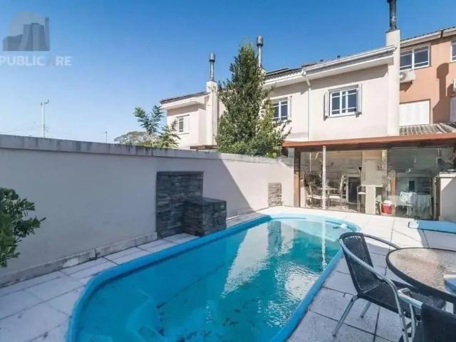 Casa / Sobrado para Venda em Porto Alegre/RS Ipanema 3 Quartos