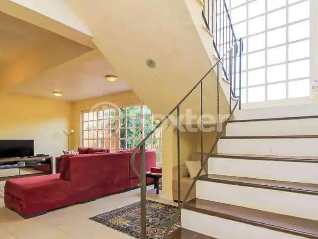 Casa / Sobrado para Venda em Porto Alegre/RS Ipanema 3 Quartos