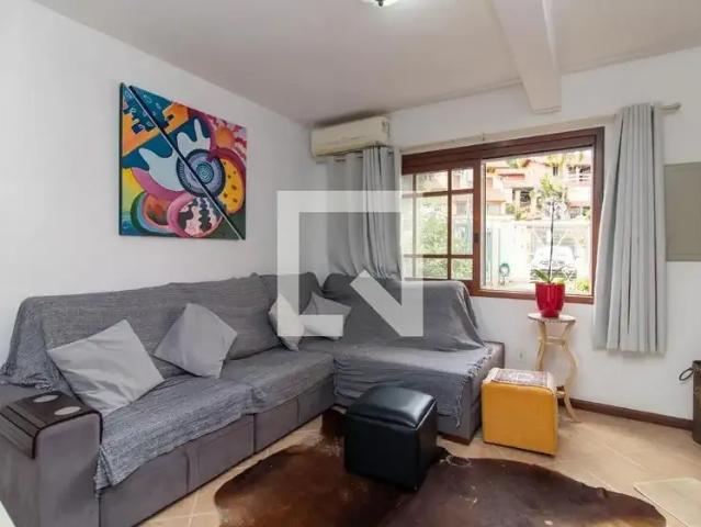 Casa / Sobrado para Venda em Porto Alegre/RS Ipanema 3 Quartos