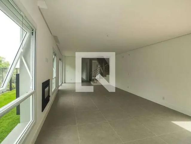 Casa / Sobrado para Venda em Porto Alegre/RS Ipanema 3 Quartos