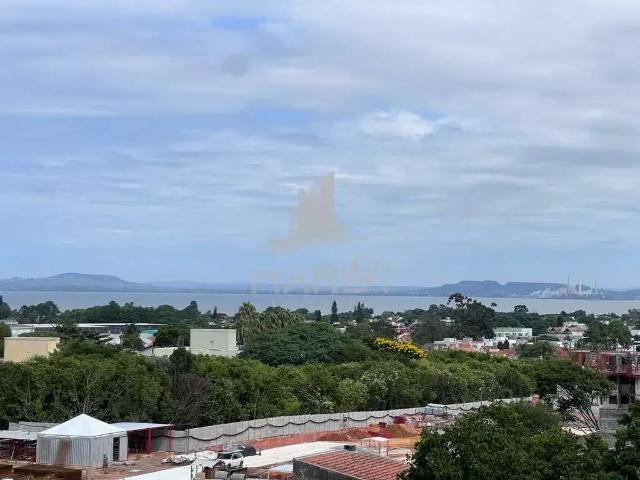 Casa / Sobrado para Venda em Porto Alegre/RS Ipanema 3 Quartos