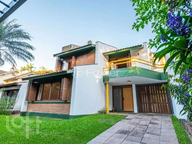 Casa / Sobrado para Venda em Porto Alegre/RS Ipanema 3 Quartos