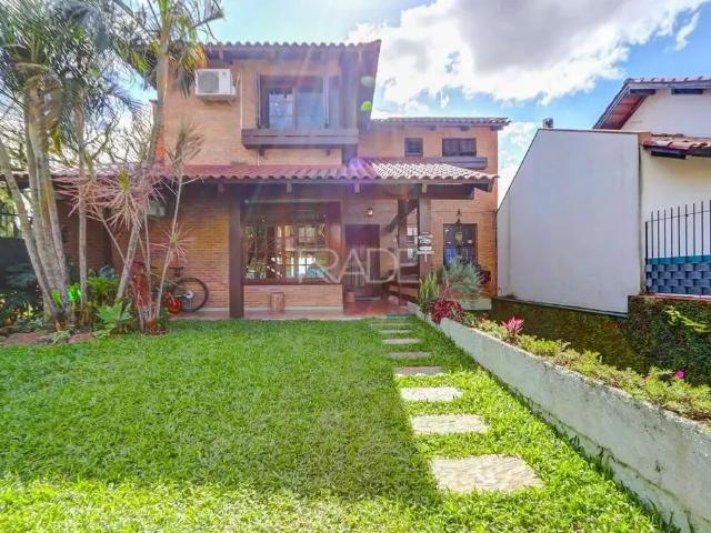 Casa / Sobrado para Venda em Porto Alegre/RS Ipanema 3 Quartos