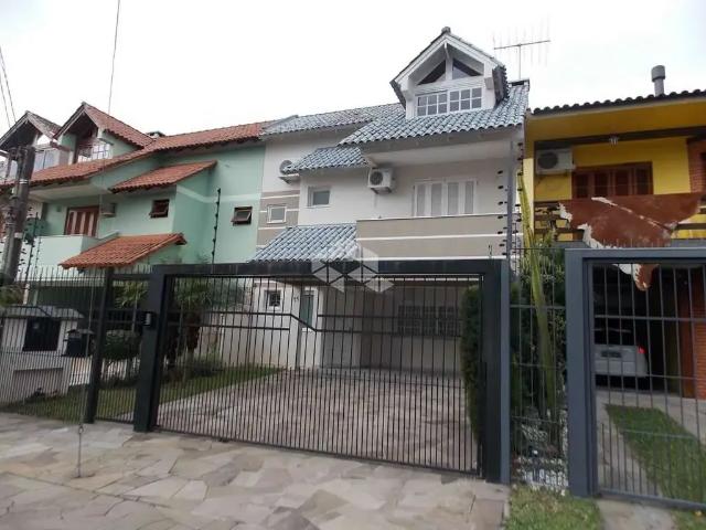 Casa / Sobrado para Venda em Porto Alegre/RS Ipanema 3 Quartos