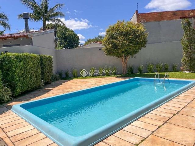 Casa / Sobrado para Venda em Porto Alegre/RS Ipanema 3 Quartos
