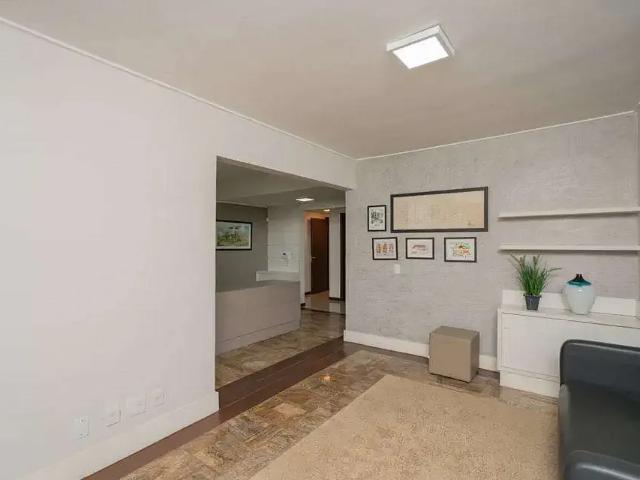 Casa / Sobrado para Venda em Porto Alegre/RS Ipanema 3 Quartos