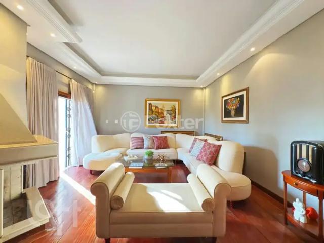 Casa / Sobrado para Venda em Porto Alegre/RS Ipanema 3 Quartos