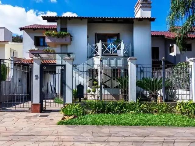 Casa / Sobrado para Venda em Porto Alegre/RS Ipanema 3 Quartos
