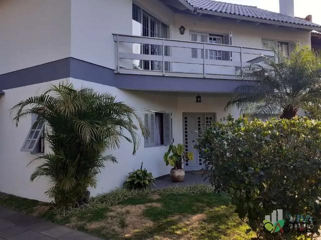 Casa / Sobrado para Venda em Porto Alegre/RS Ipanema 3 Quartos