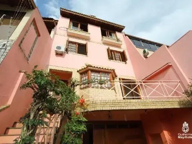 Casa / Sobrado para Venda em Porto Alegre/RS Ipanema 3 Quartos