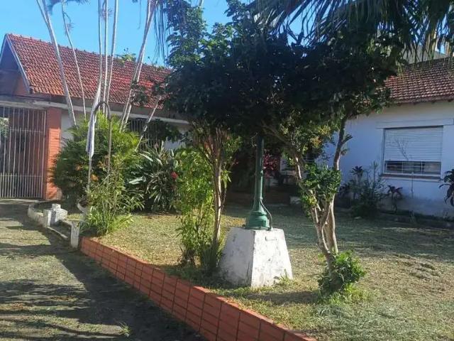 Casa / Sobrado para Venda em Porto Alegre/RS Ipanema 3 Quartos