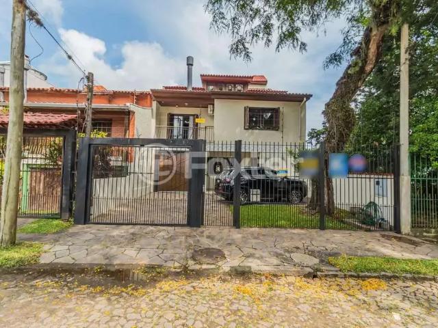 Casa / Sobrado para Venda em Porto Alegre/RS Ipanema 3 Quartos