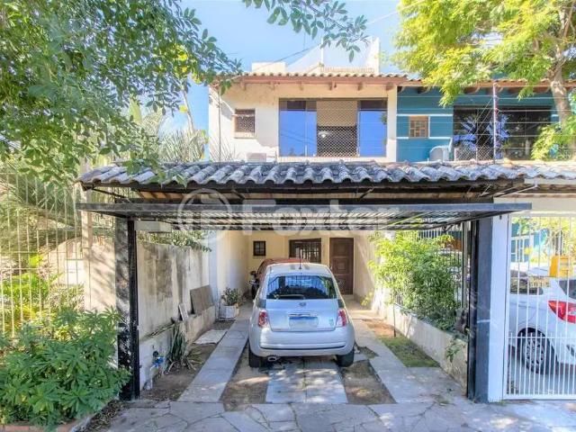 Casa / Sobrado para Venda em Porto Alegre/RS Ipanema 3 Quartos