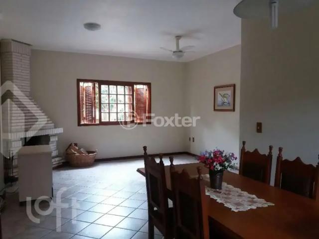 Casa / Sobrado para Venda em Porto Alegre/RS Ipanema 3 Quartos