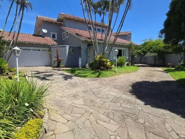 Casa / Sobrado para Venda em Porto Alegre/RS Ipanema 3 Quartos