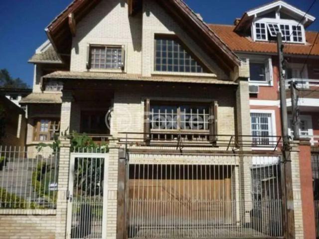 Casa / Sobrado para Venda em Porto Alegre/RS Ipanema 3 Quartos