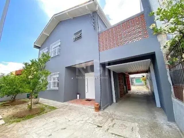 Casa / Sobrado para Venda em Porto Alegre/RS Ipanema 3 Quartos