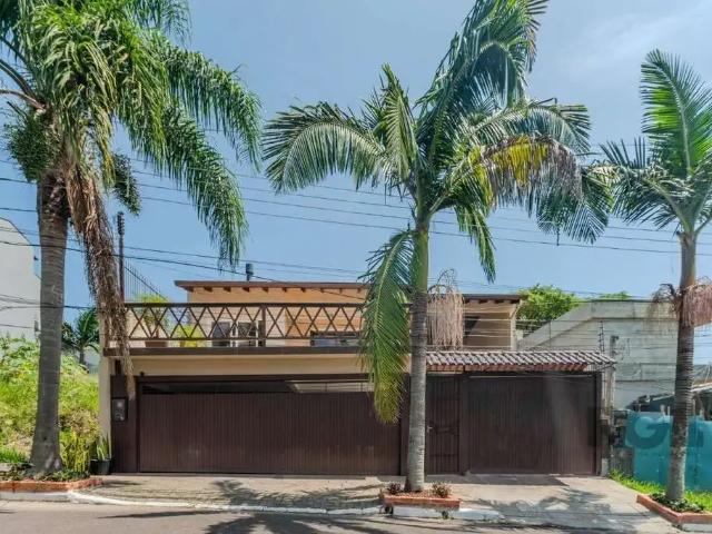 Casa / Sobrado para Venda em Porto Alegre/RS Ipanema 3 Quartos