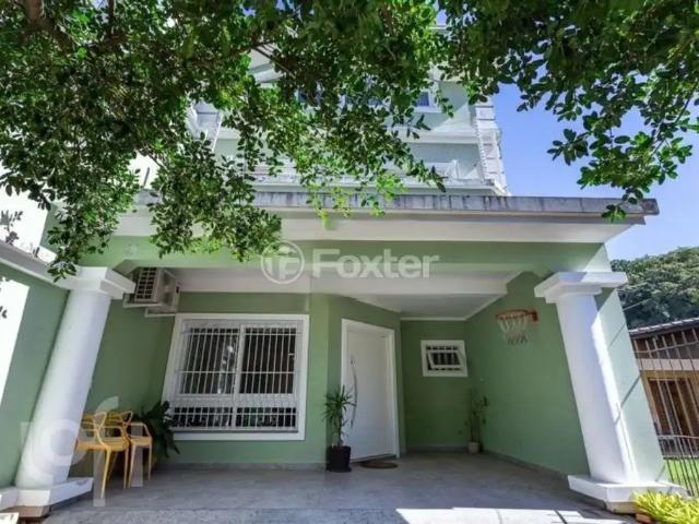 Casa / Sobrado para Venda em Porto Alegre/RS Ipanema 3 Quartos