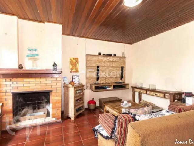 Casa / Sobrado para Venda em Porto Alegre/RS Ipanema 3 Quartos