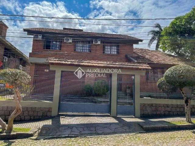 Casa / Sobrado para Venda em Porto Alegre/RS Ipanema 3 Quartos