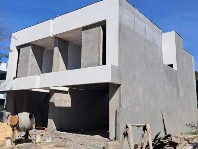Casa / Sobrado para Venda em Porto Alegre/RS Ipanema 3 Quartos