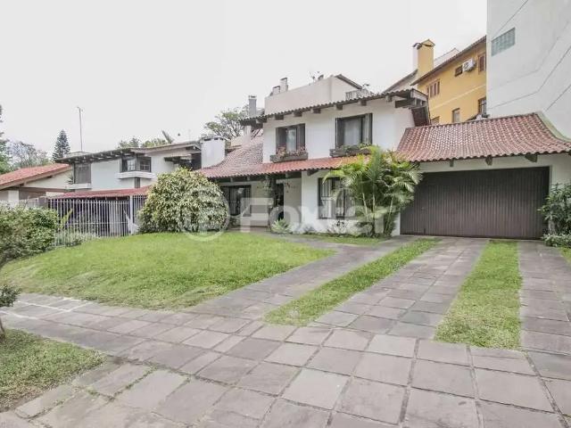 Casa / Sobrado para Venda em Porto Alegre/RS Ipanema 3 Quartos