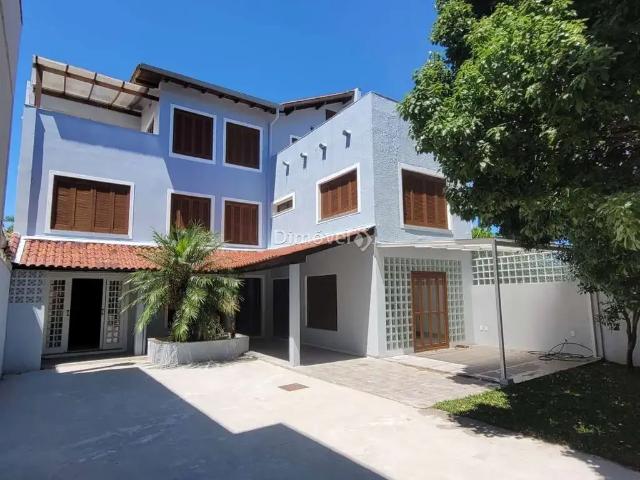 Casa / Sobrado para Venda em Porto Alegre/RS Ipanema 3 Quartos