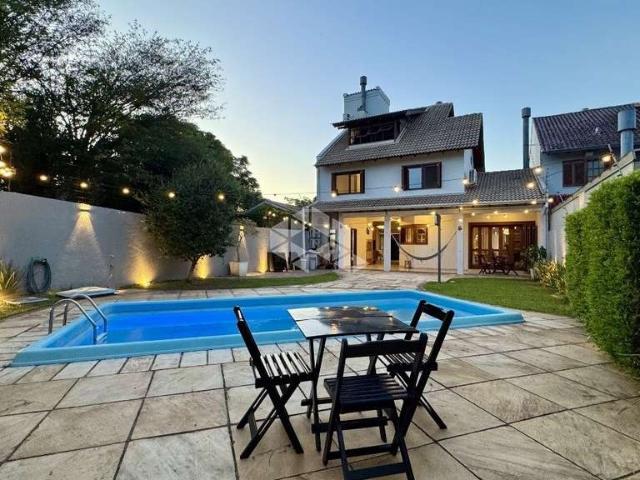 Casa / Sobrado para Venda em Porto Alegre/RS Ipanema 3 Quartos