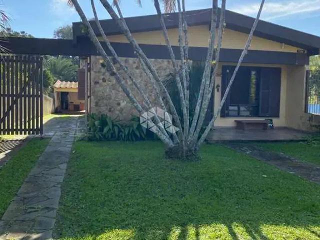 Casa / Sobrado para Venda em Porto Alegre/RS Ipanema 3 Quartos