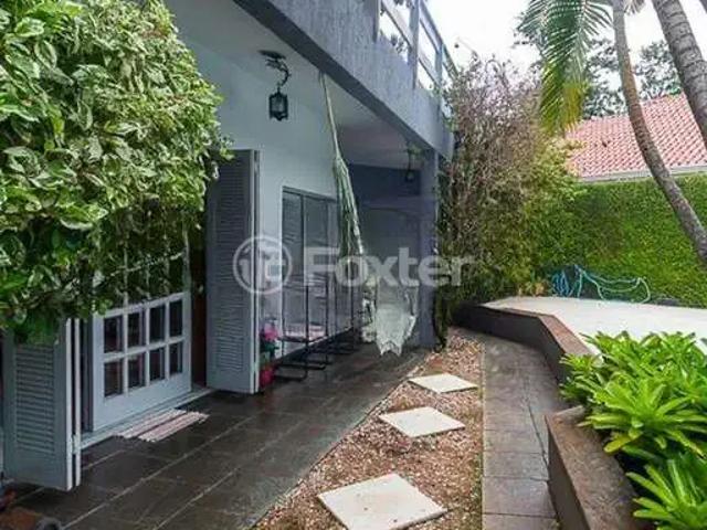Casa / Sobrado para Venda em Porto Alegre/RS Ipanema 3 Quartos