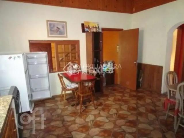 Casa / Sobrado para Venda em Porto Alegre/RS Ipanema 3 Quartos