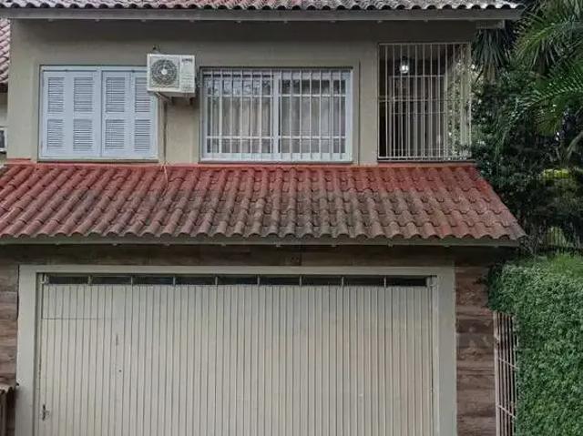 Casa / Sobrado para Venda em Porto Alegre/RS Ipanema 3 Quartos