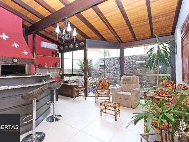 Casa / Sobrado para Venda em Porto Alegre/RS Ipanema 3 Quartos