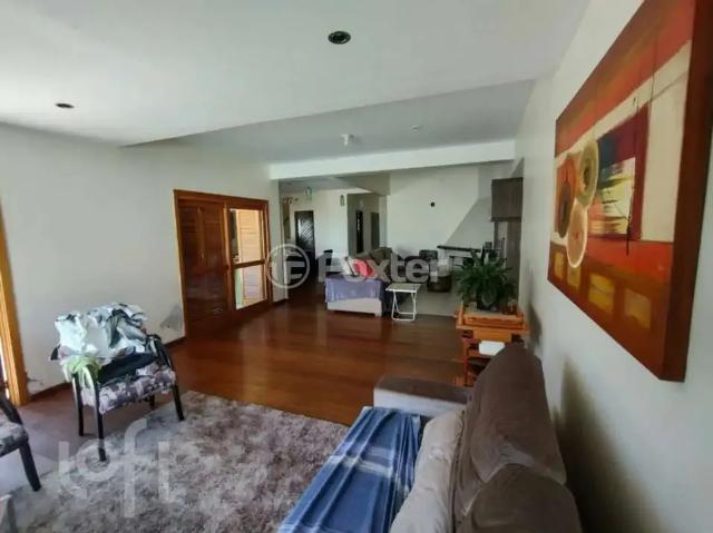 Casa / Sobrado para Venda em Porto Alegre/RS Ipanema 3 Quartos