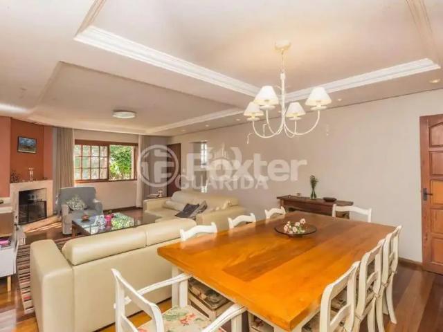 Casa / Sobrado para Venda em Porto Alegre/RS Ipanema 3 Quartos