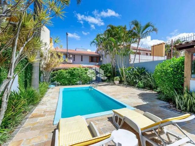 Casa / Sobrado para Venda em Porto Alegre/RS Ipanema 3 Quartos
