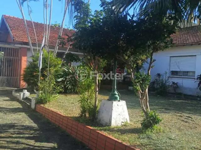 Casa / Sobrado para Venda em Porto Alegre/RS Ipanema 3 Quartos