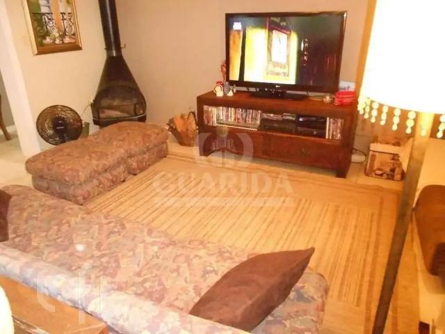 Casa / Sobrado para Venda em Porto Alegre/RS Ipanema 3 Quartos