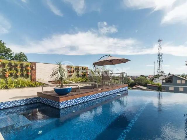 Casa / Sobrado para Venda em Porto Alegre/RS Ipanema 3 Quartos