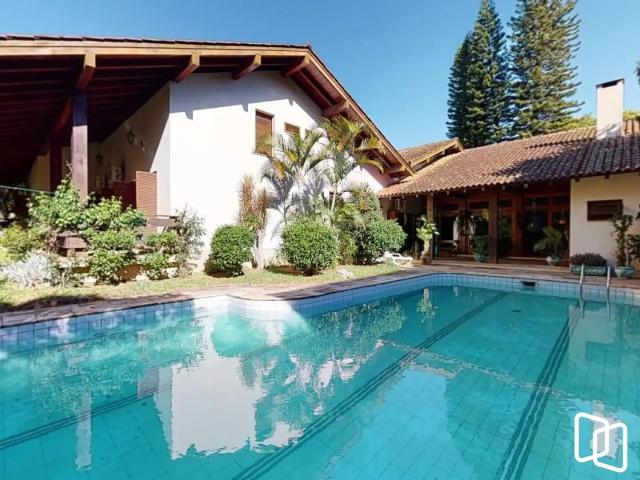 Casa / Sobrado para Venda em Porto Alegre/RS Ipanema 4 Quartos